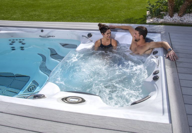 Single Vs Dual Zone Swim Spas - Ultimate Guide 2025